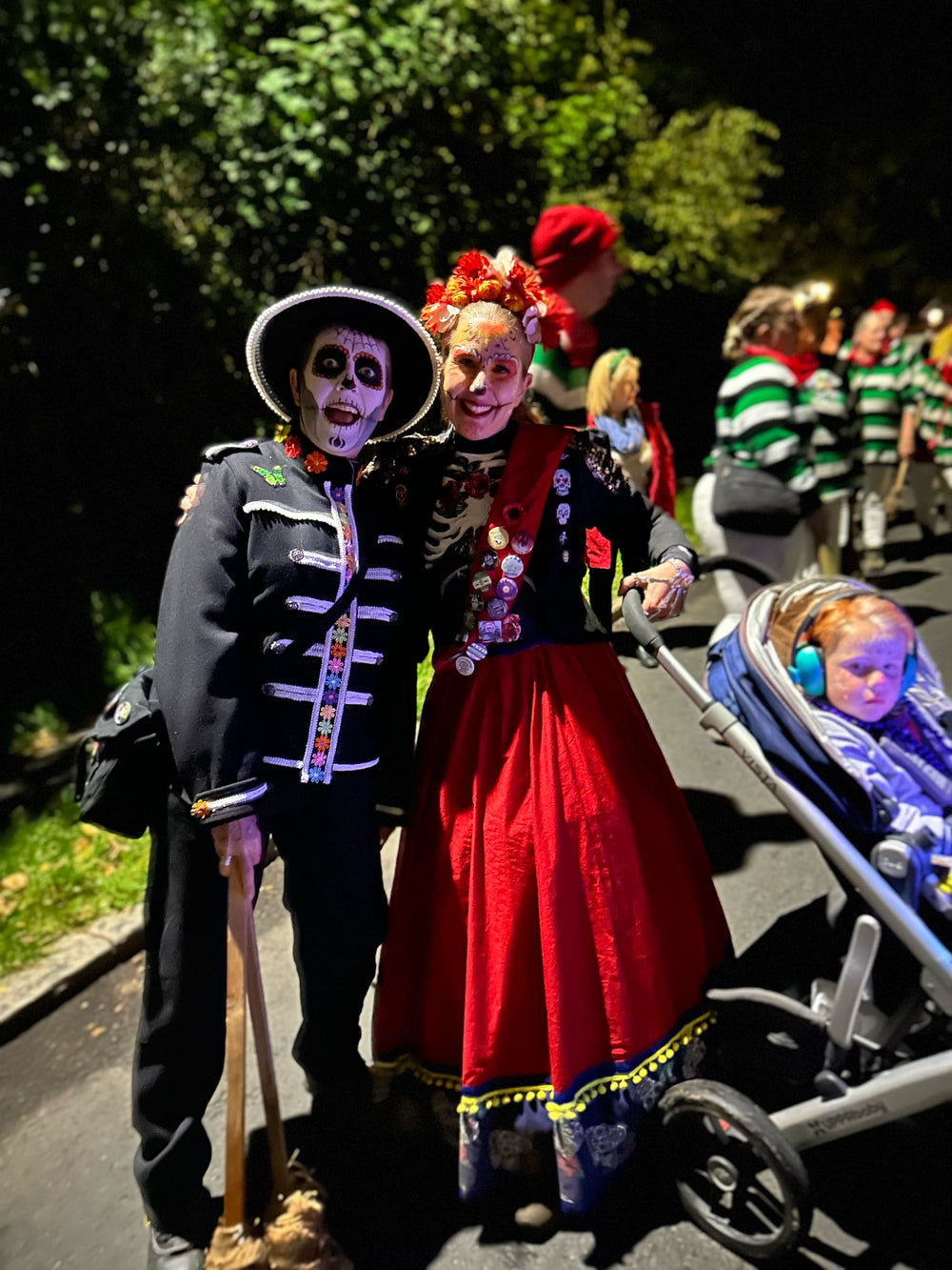 Costumes – Heathfield & District Bonfire Society