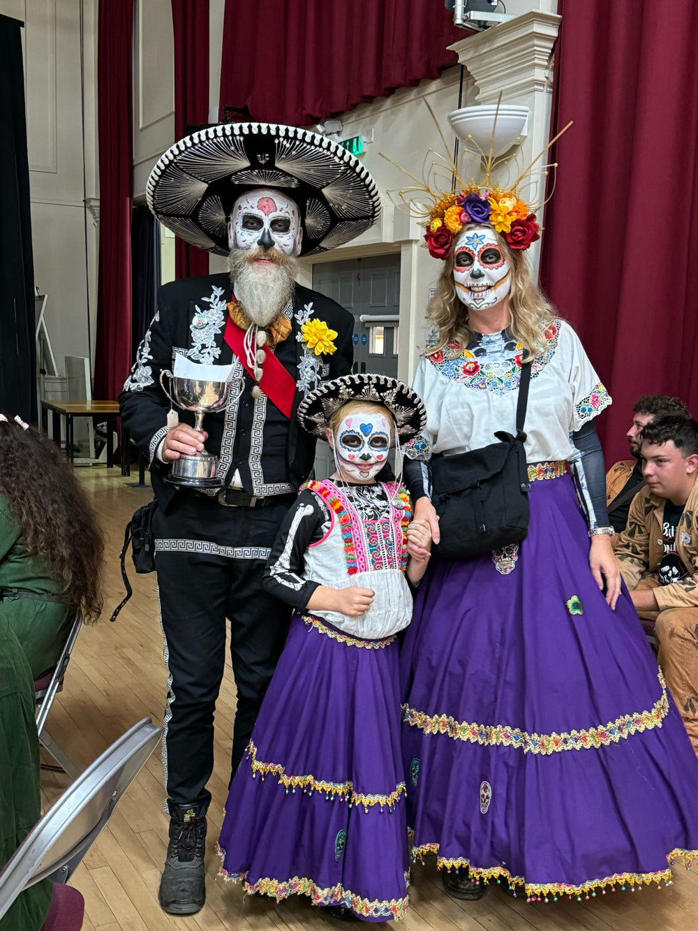 Costumes – Heathfield & District Bonfire Society